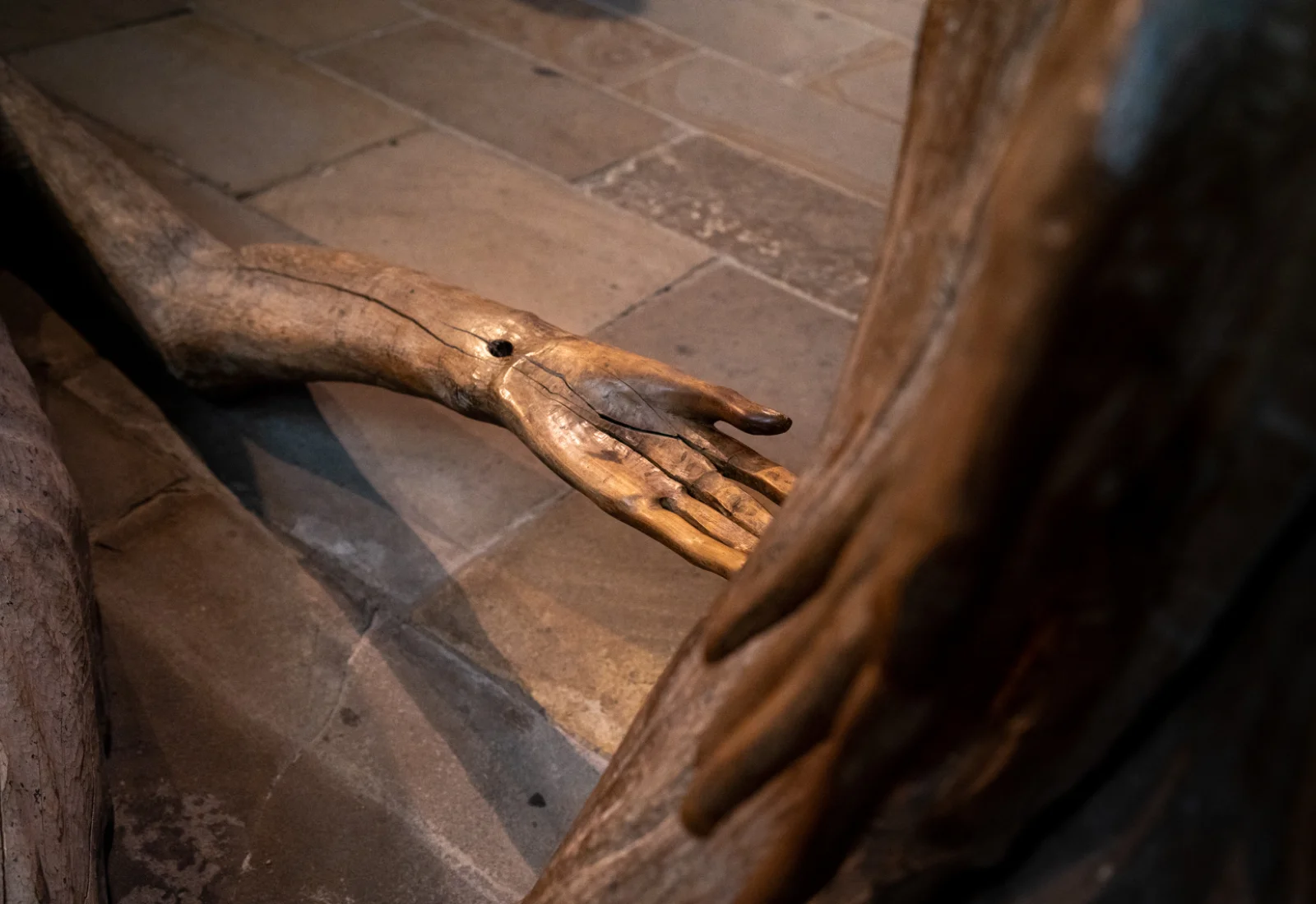 Holy Week Eucharist for the Monday of Holy Week - Durham Cathedral